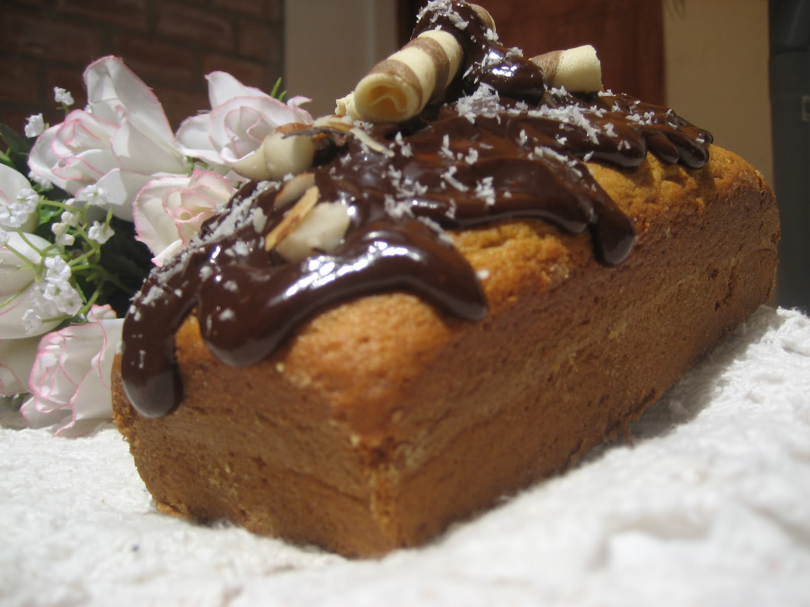 Postres y Delicias: Keke de vainilla relleno de chocolate!!!