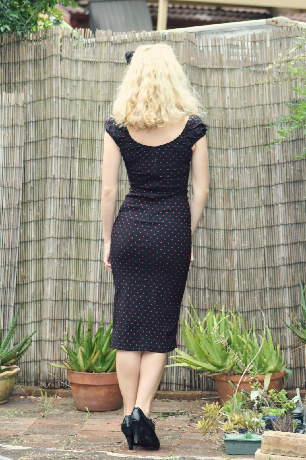 Stop Staring! | GracefullyVintage