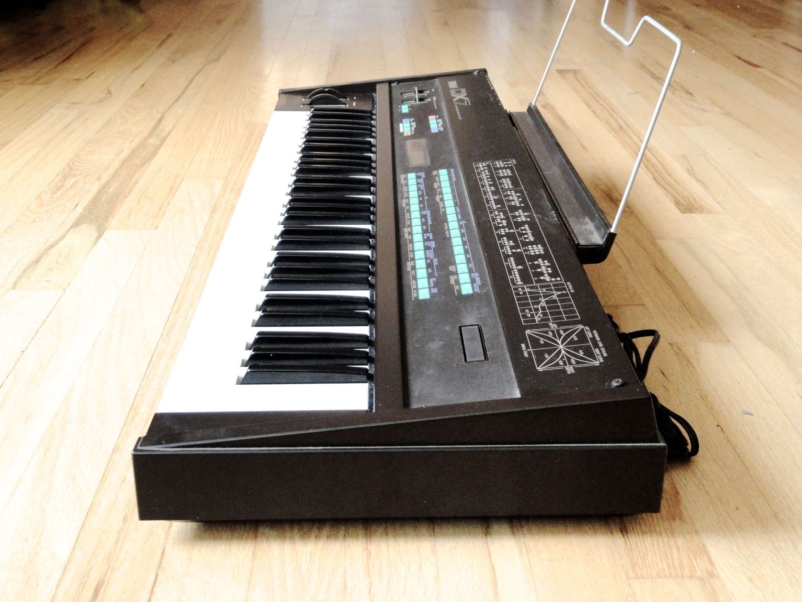 MATRIXSYNTH: 1980's Yamaha DX7 Digital FM Vintage Synthesizer with ...