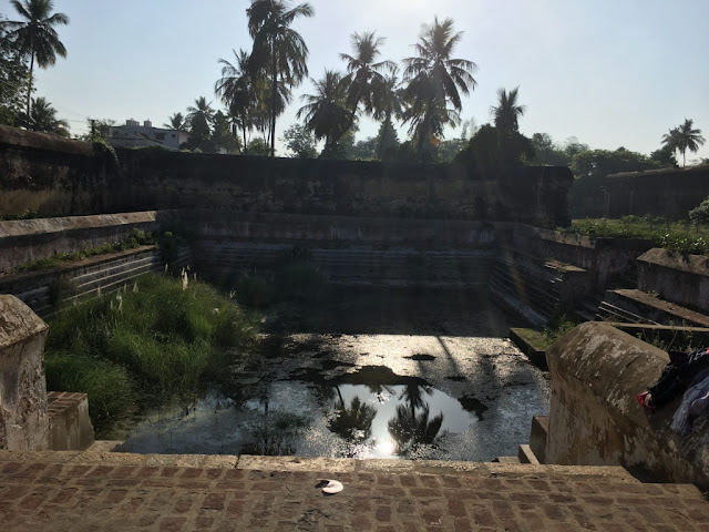 Tamilnadu Tourism: Ukthavedeeswarar Temple, Kuthalam, Mayiladuthurai