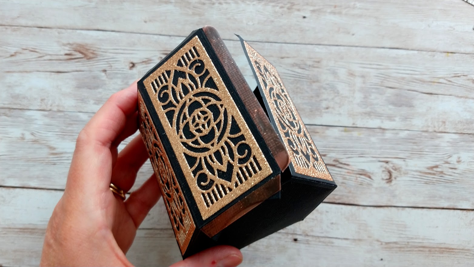 A Passion For Cards: How to make the Tonic Studios Designer’s Choice ...