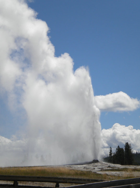 The Physical Geography of Yellowstone National Park: Rhyolite Caldera ...