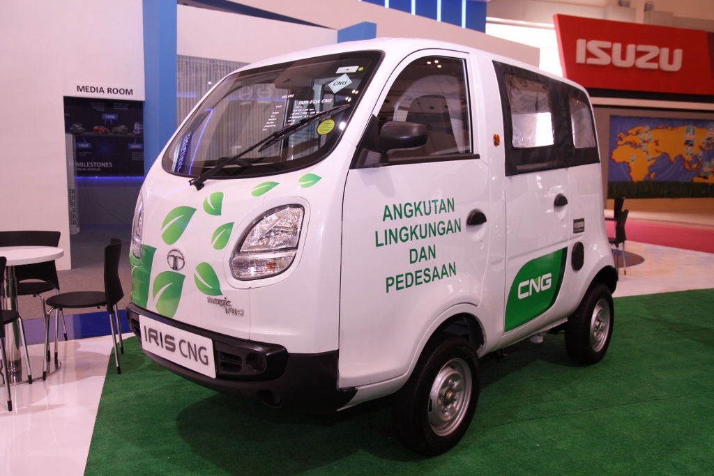 Tata Motors Mengenalkan Pick up mini Tata Ace CNG & Tata Iris CNG ...