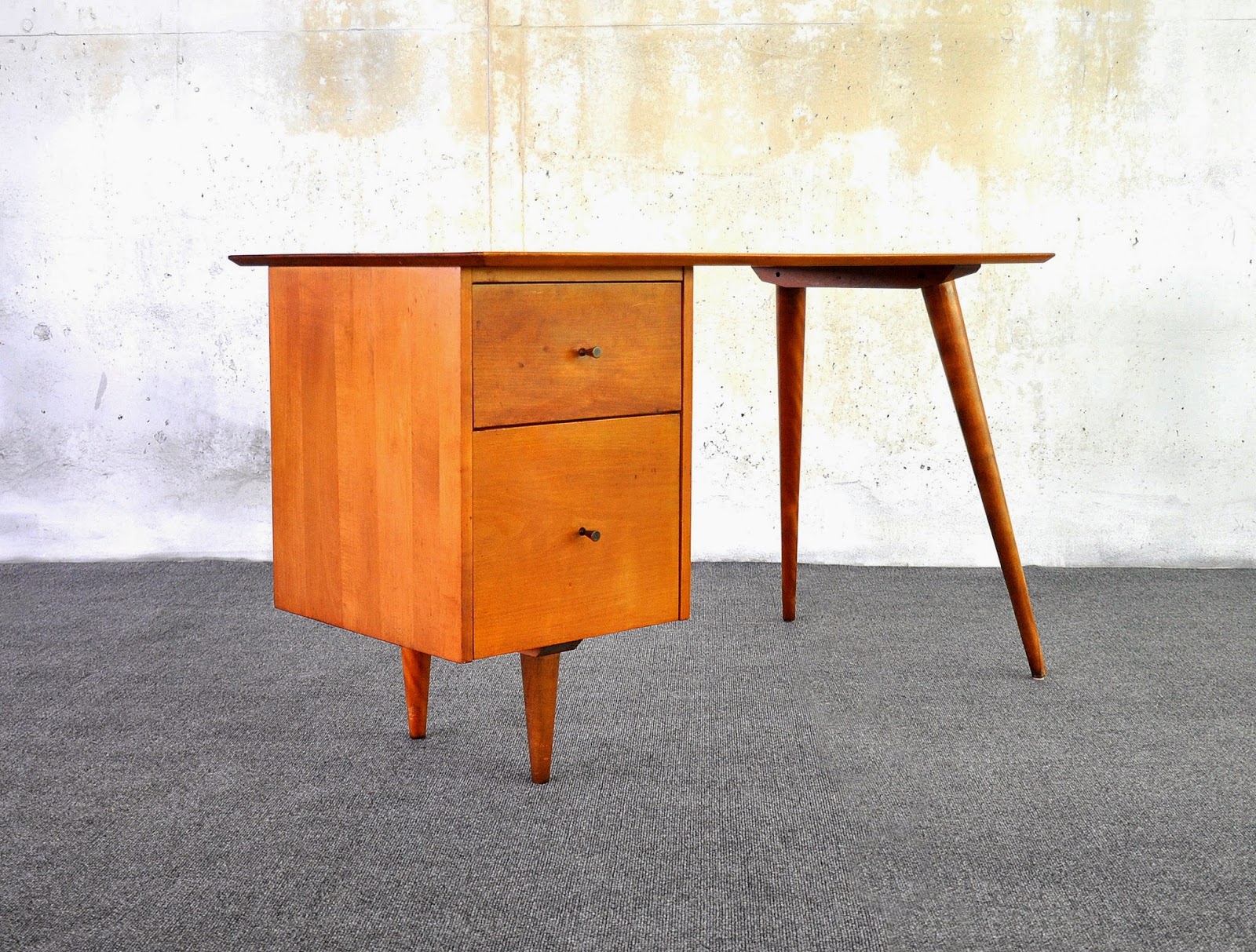 SELECT MODERN: Paul McCobb Desk or Vanity Table