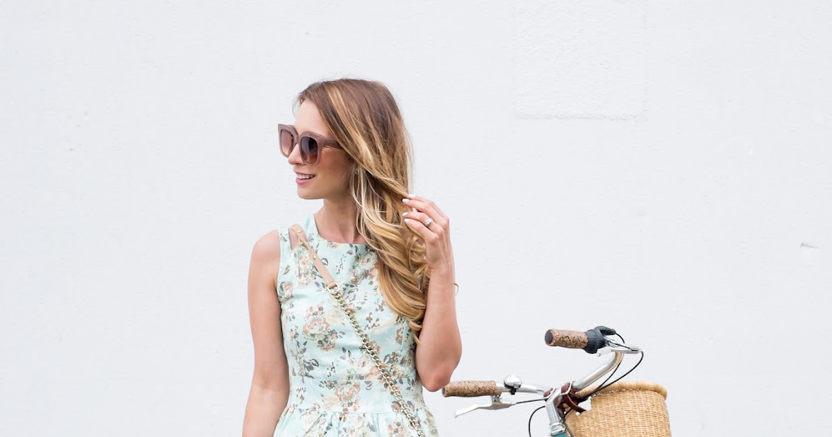 OOTD - Mint Floral Dress | La Petite Noob | A Toronto-Based Fashion and ...