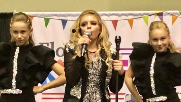 Rising Pop Star, Alex Freeman Empowering Kids ~ LoupDargent.info