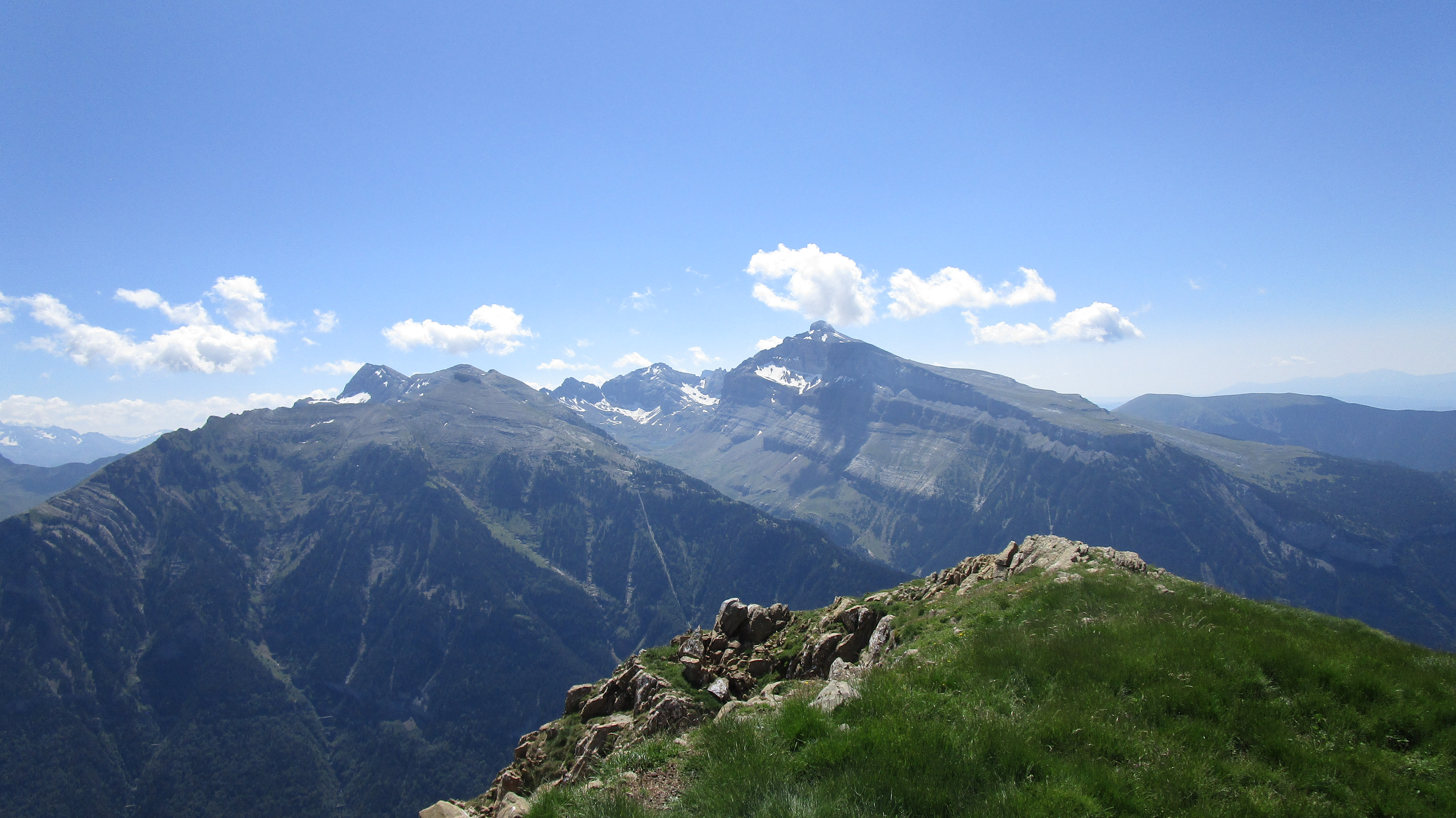 Tiene que ser por ahí...: La Moleta, por el Carretón