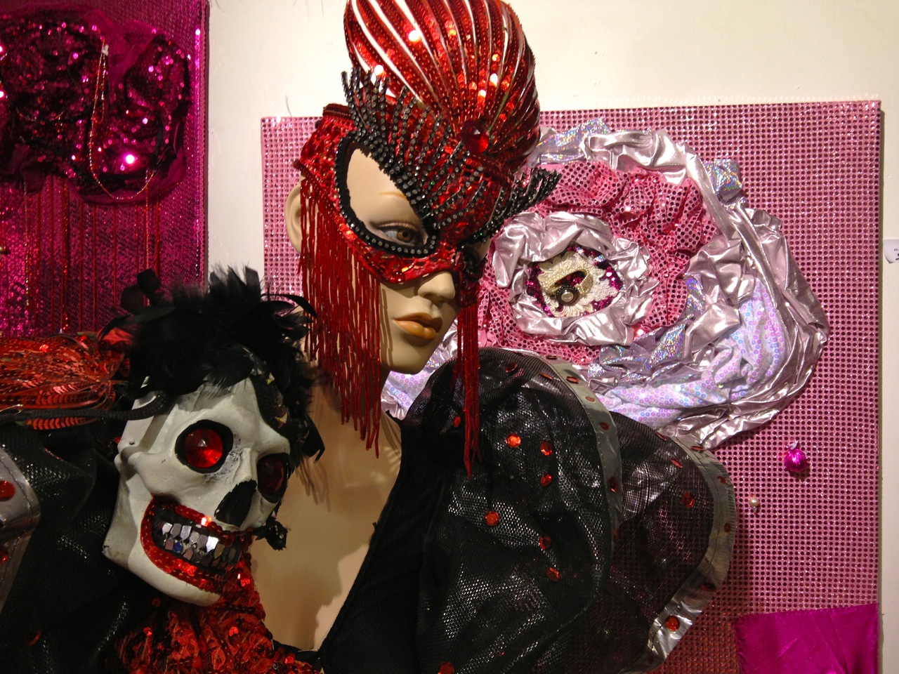 My Darling Darlinghurst: Darlinghurst Blog: Art and Culture: Blinged ...