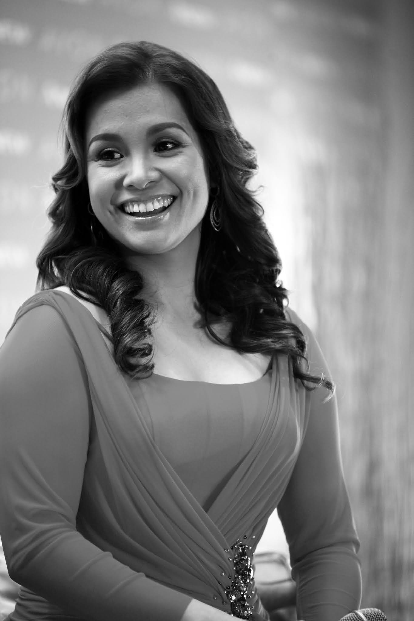 Portraits by Hagibis: 84 Lea Salonga. Singer