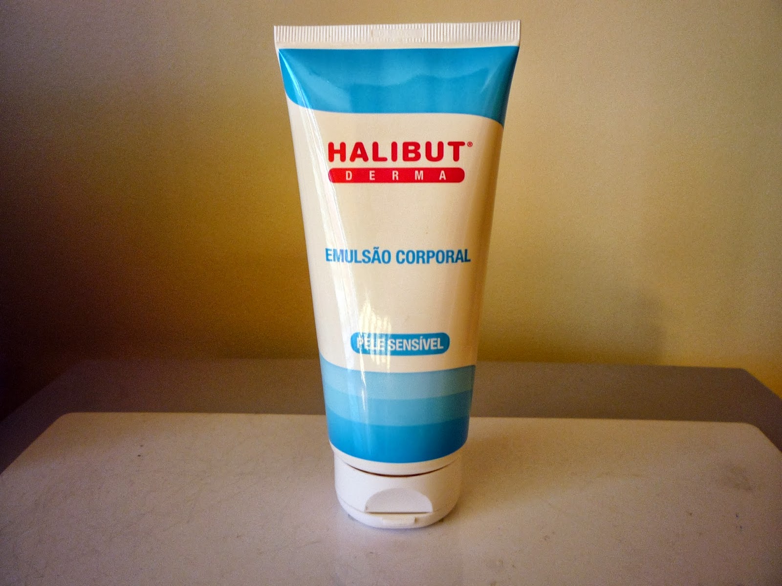 Sleeping Pillows: HALIBUT Emulsão Corporal, Pele Sensível - Review
