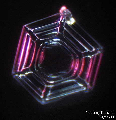 The Weather Around Us: Photographing Snow Crystals - On A Budget