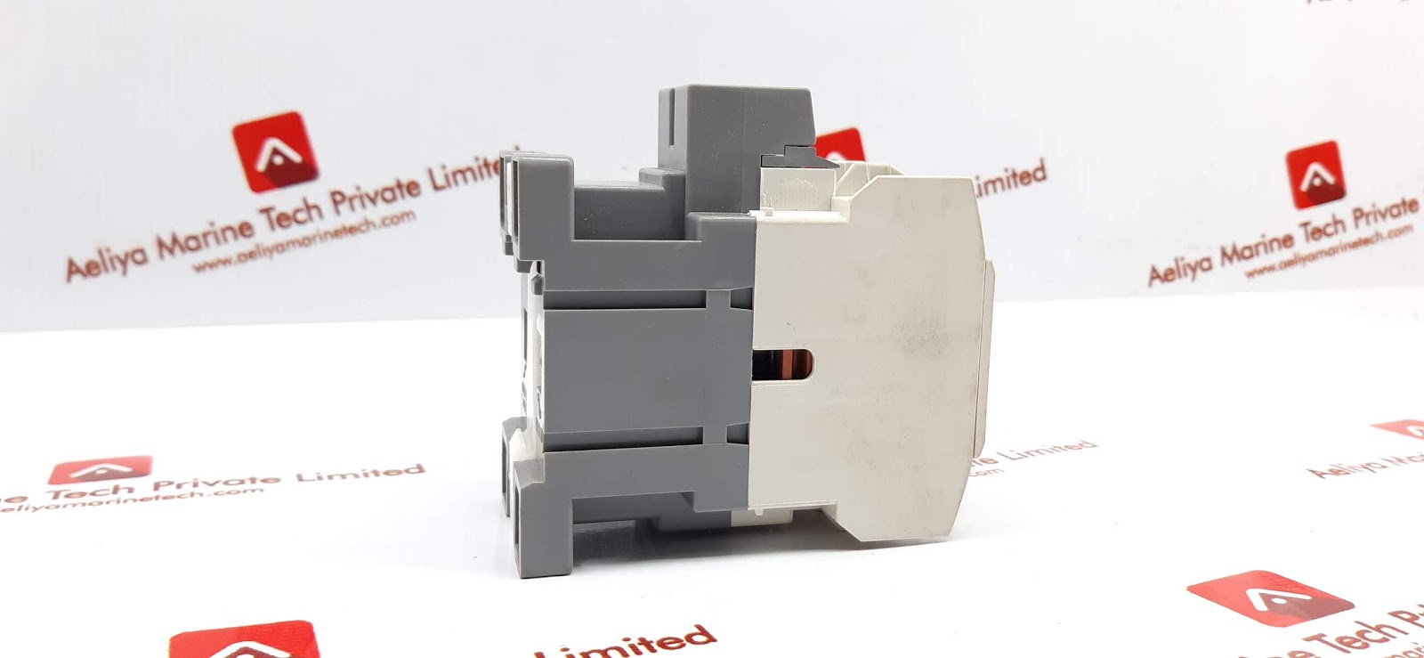 LG META-MEC GMC-18 LS METASOL CONTACTOR - Aeliya Marine