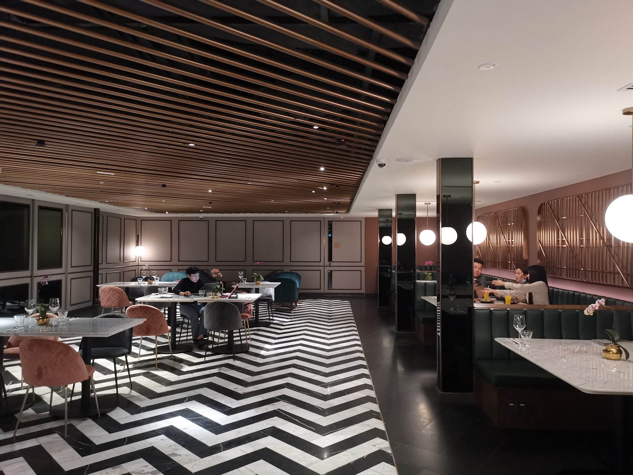 PENGALAMAN TENGOK WAYANG DI GETHA LUX SUITE AURUM THEATRE, THE GARDENS MALL