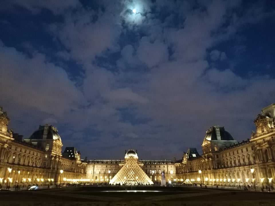 Parīzes valdzinājums... | Tūrisma aģentūra - Ēdelveiss | lēti ceļojumi ...