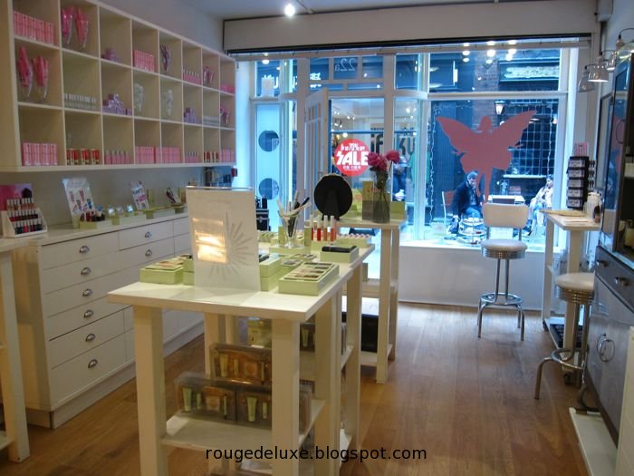 Rouge Deluxe: Pixi store in Soho