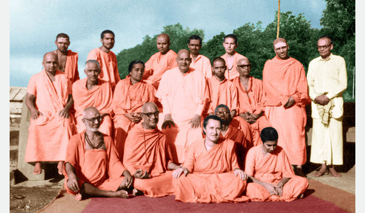 The Teachings of the Bhagavadgita - 10.3. Swami Krishnananda