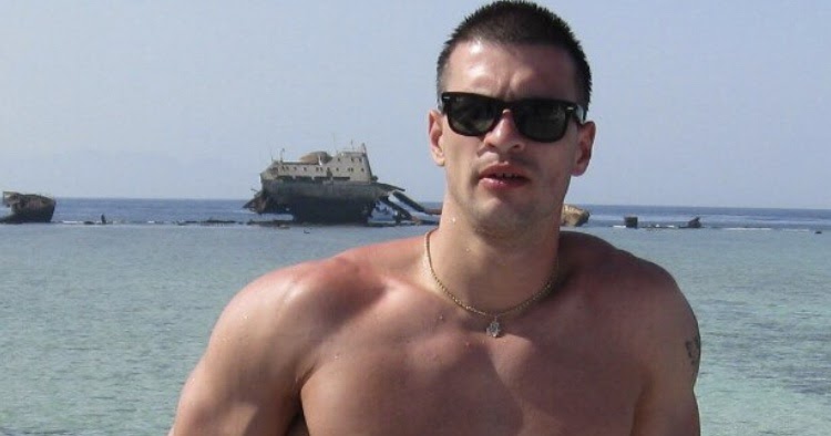 Speedo Musings: Orange Speedo