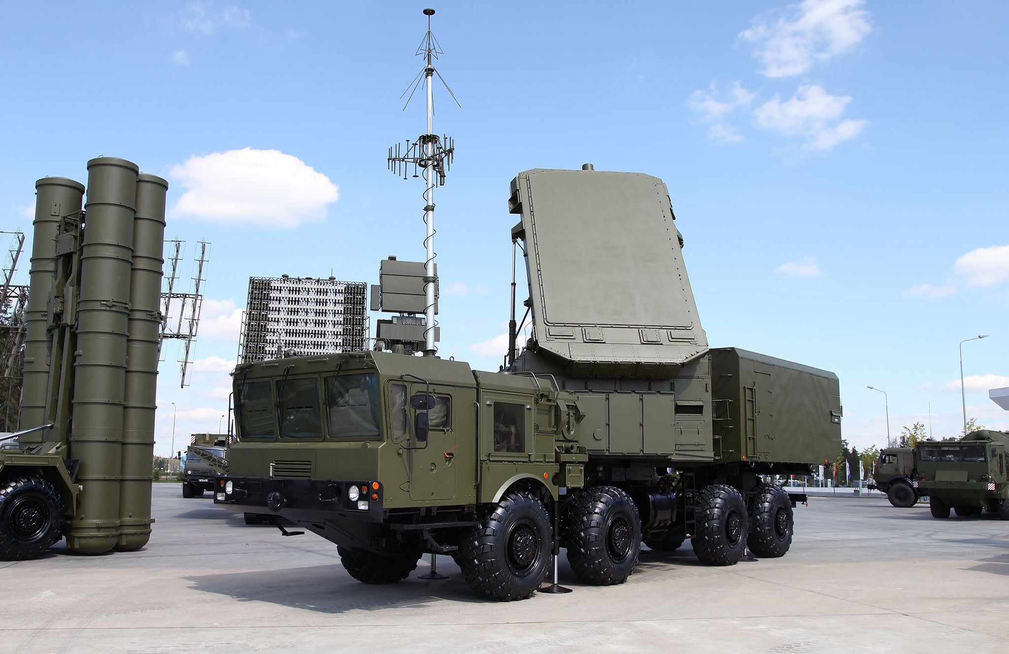 S-400 Missile System/S-400 Triumf