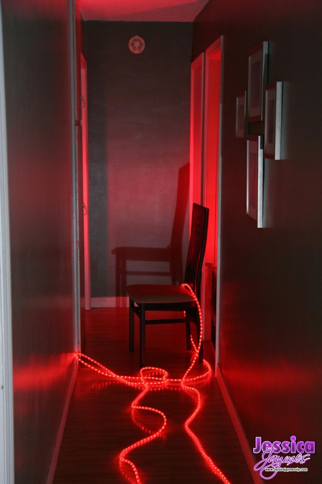 Jessica Jaymes Fan: Red Light