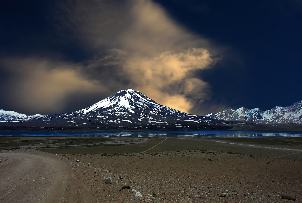 Maipo Volcano, Argentina and Chile (with Map & Photos)