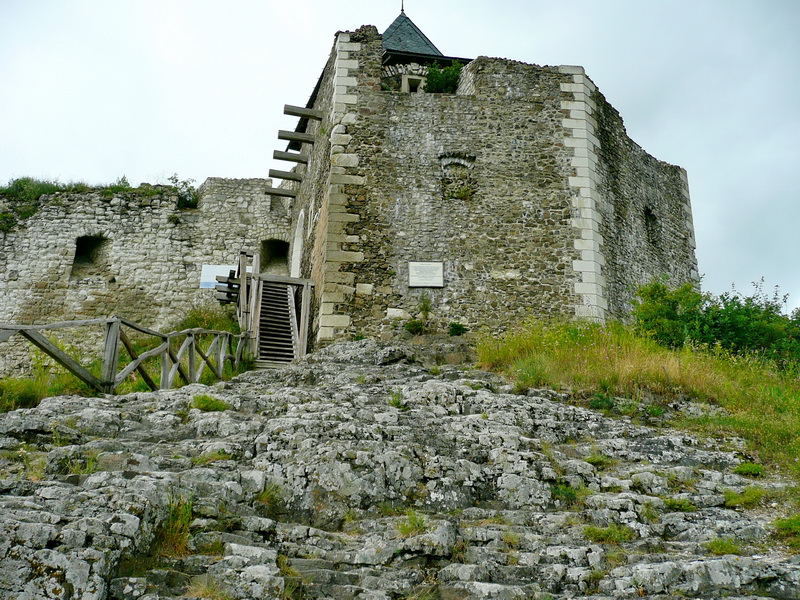 Hazai tájakon: Füzéri vár