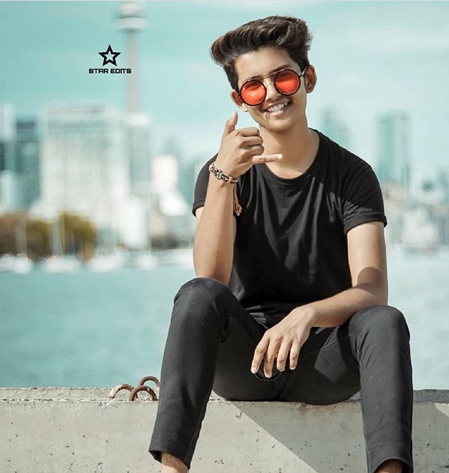 Deepak Joshi (Tik Tok Star) Wiki, Biography, Age, Family, Facts and More (Deepak.102)