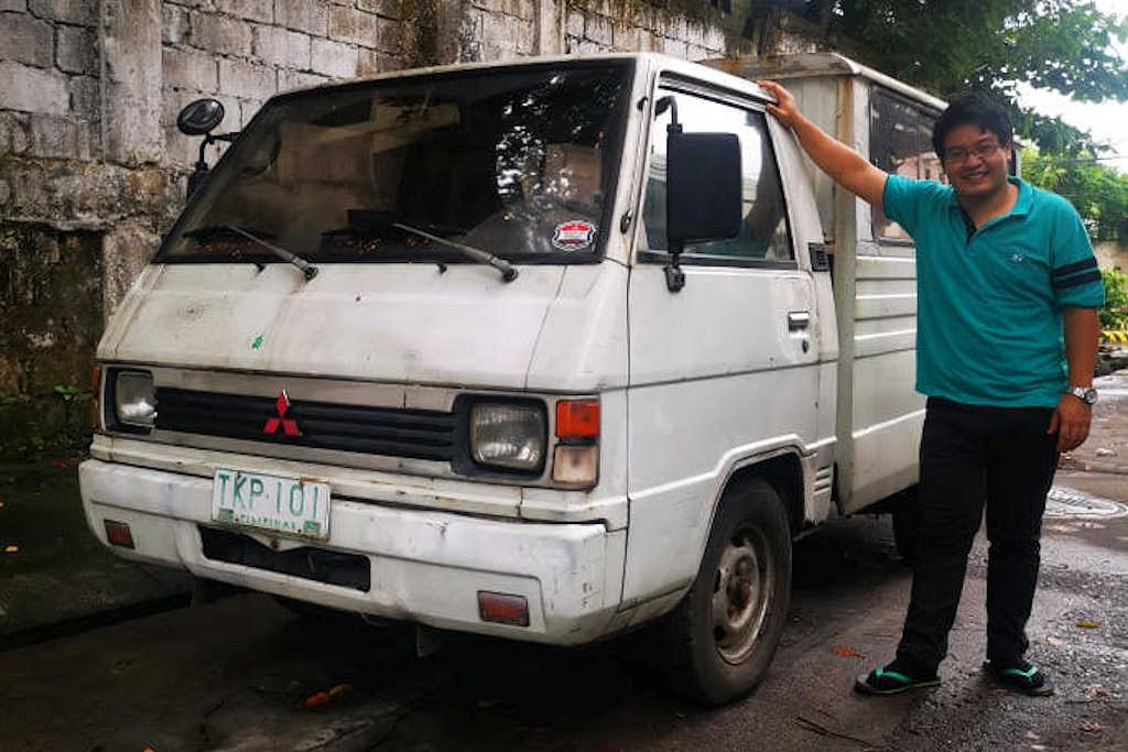 Mitsubishi L300: Not Just a Family Van, But a Van That is Family ...