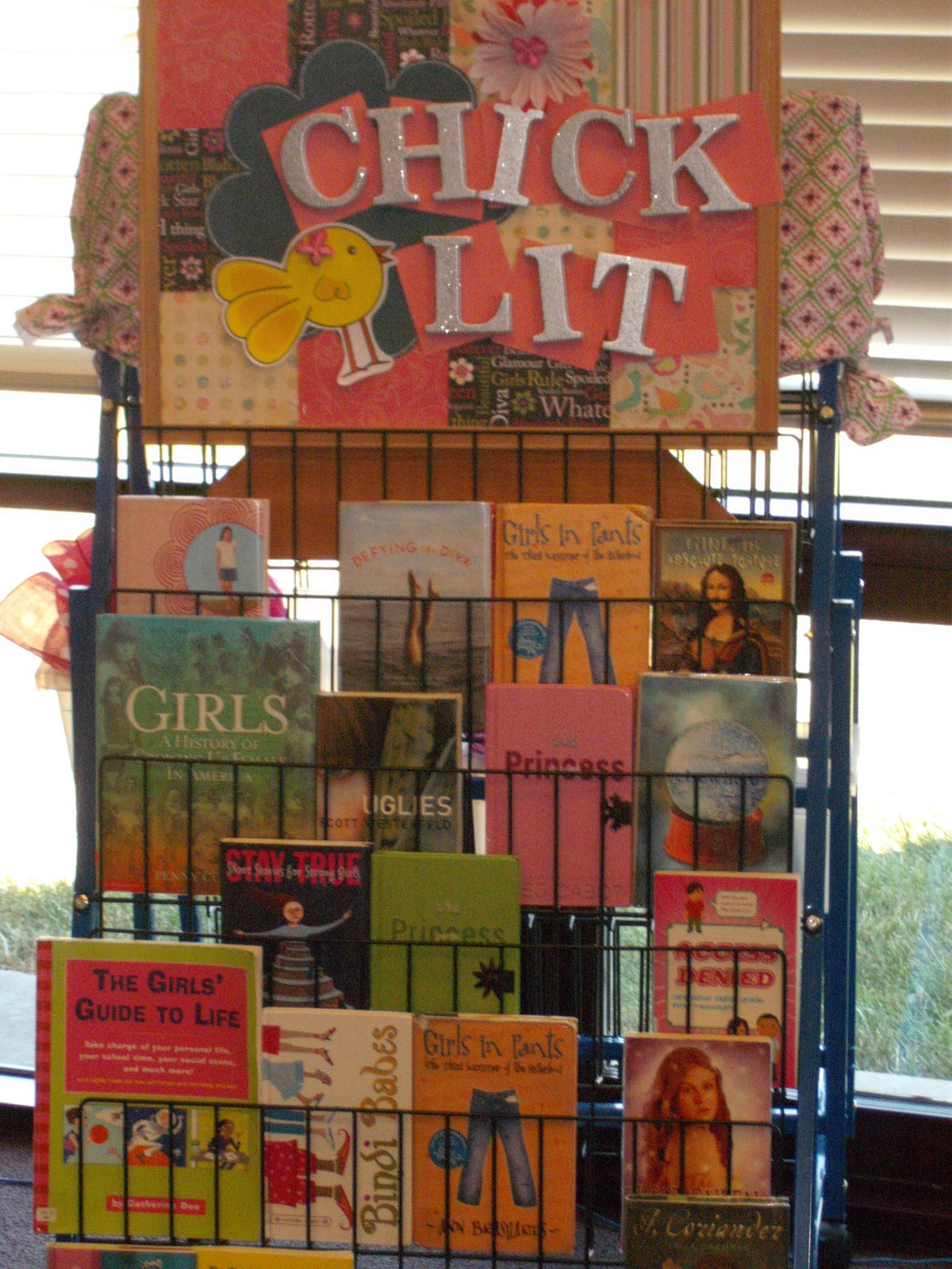 Creative Library Displays: Back to School Displays 2011
