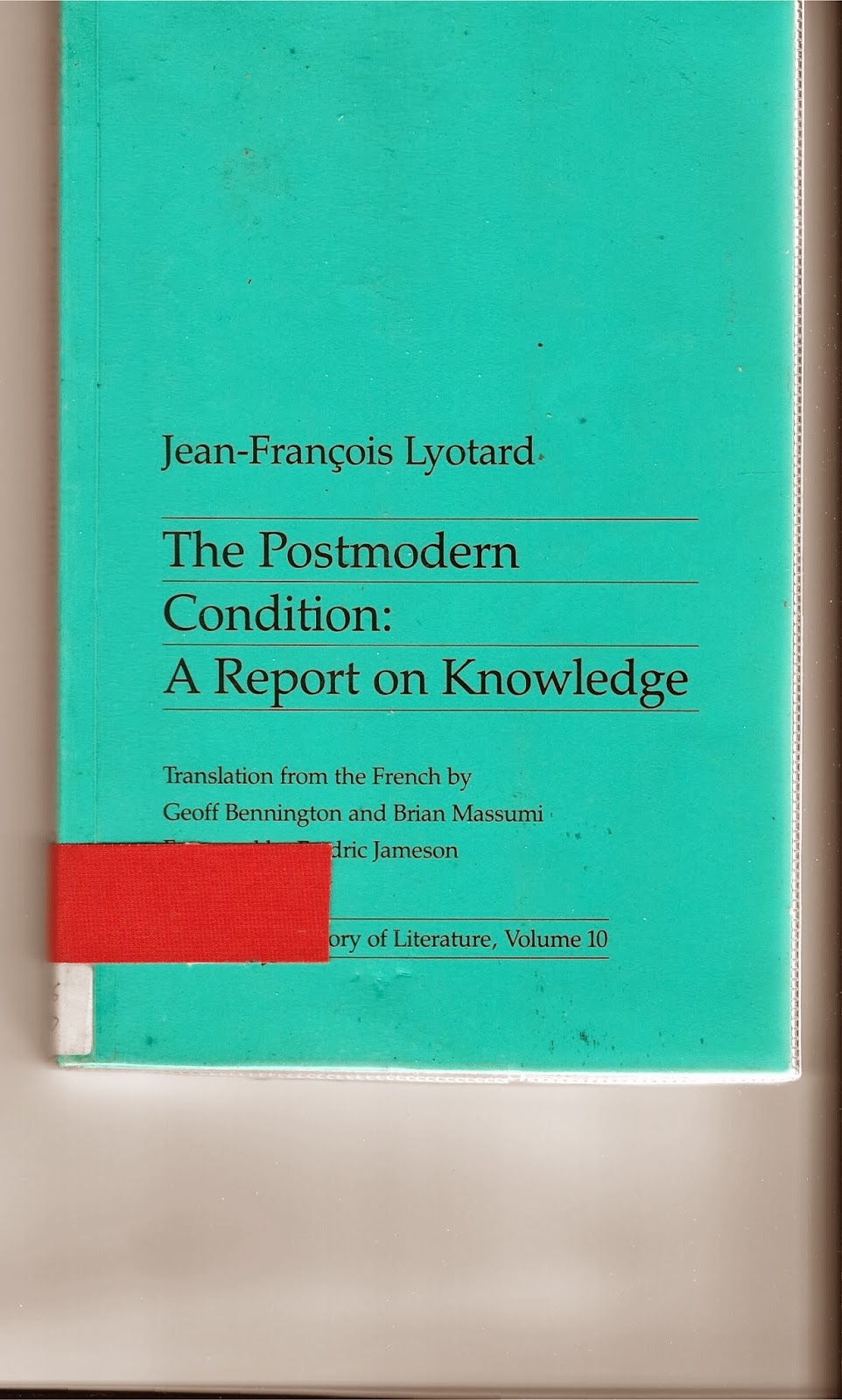 Design In Context 2: Post Modernism: Cat's book covers