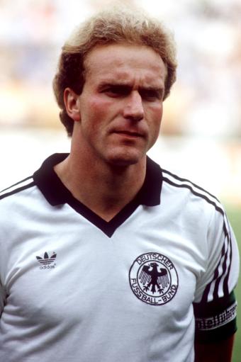 Famous Soccer Players Blog DDI: Soccer Star - Karl-Heinz Rummenigge ...