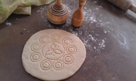 The Art of Uzbek Cuisine: Tandir non (Bread baked in a special clay oven)