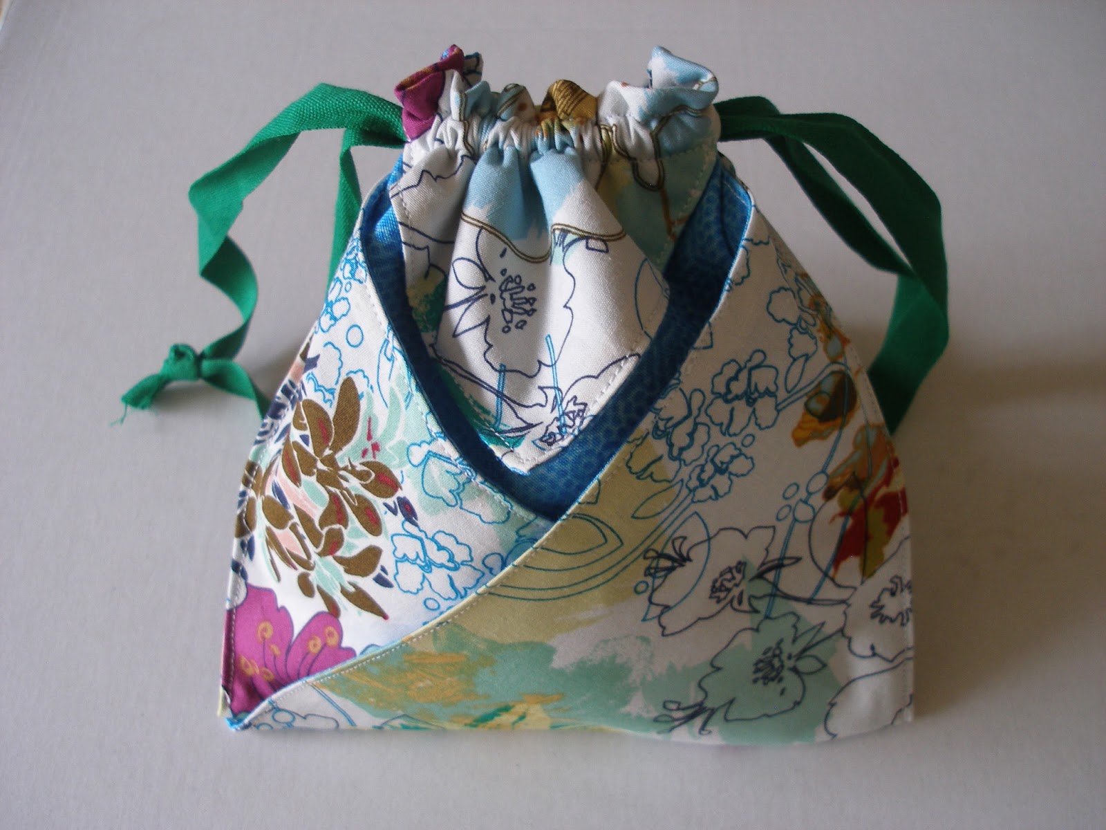 Patchwork Artesanía Las Vistas: BOLSITAS DE ORIGAMI