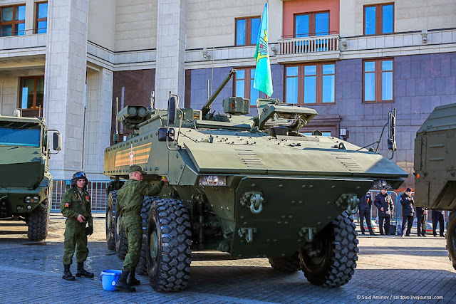 Asian Defence News: New Russian high wheeled infantry fighting vehicle