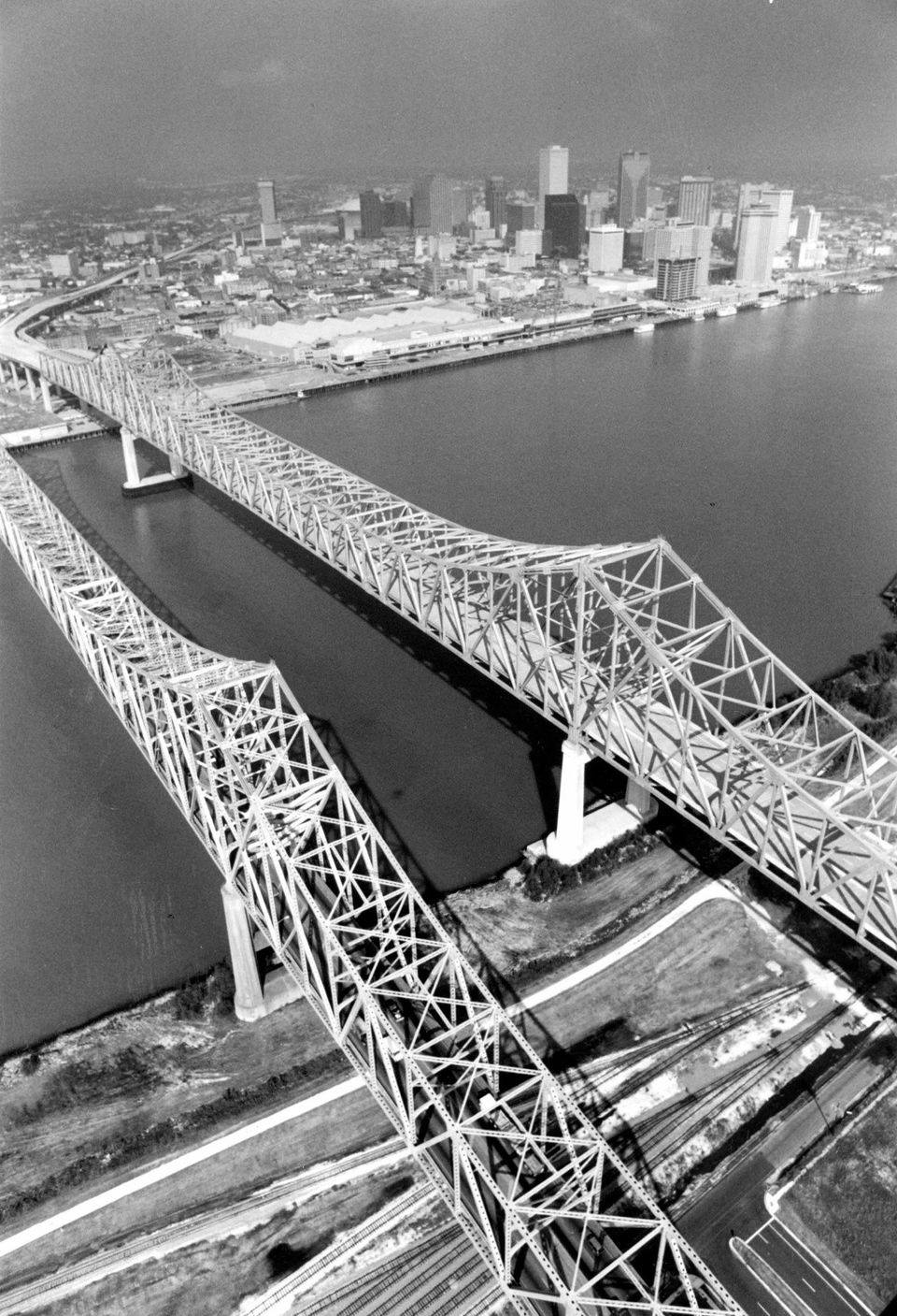 Industrial History: Crescent City Connection Bridge over Mississippi ...