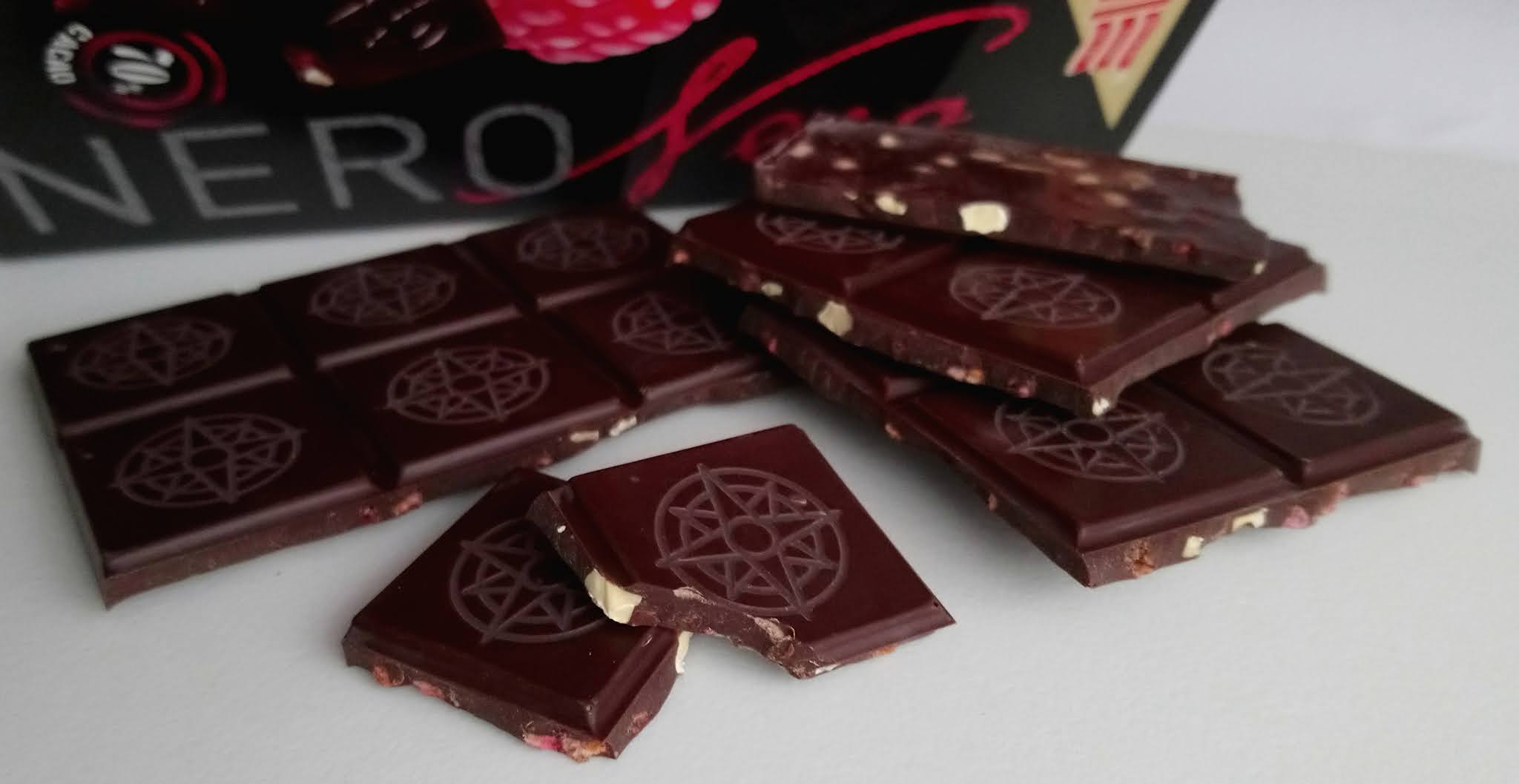 Chwile zasłodzenia: Novi Nero Nero 70% Extra Bitter chocolate with ...