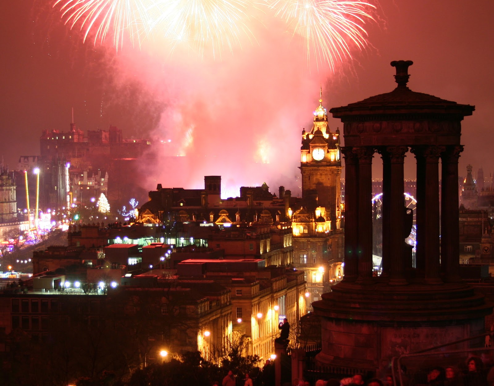 Oh, by the way...: Happy Hogmanay 2012!