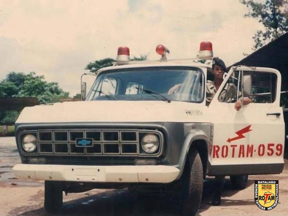 Espaço História e Cultura PMMG: 40 anos do Batalhão ROTAM