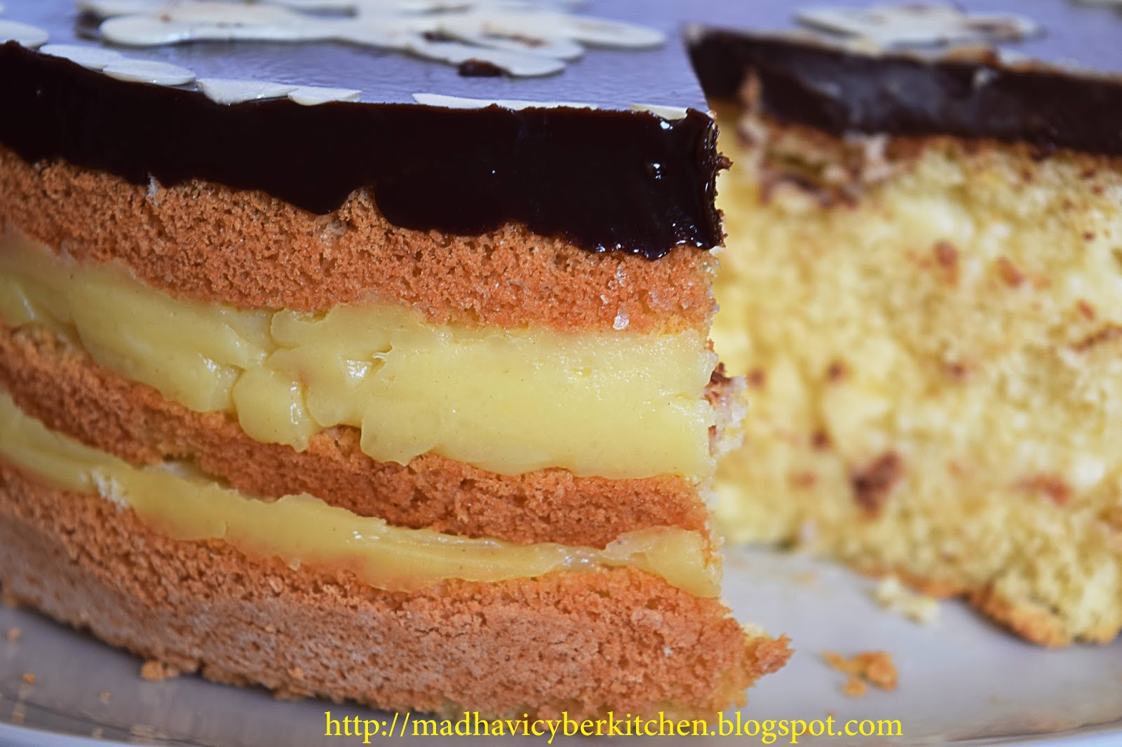 Madhavi's Cyber Kitchen: Boston Cream Cake