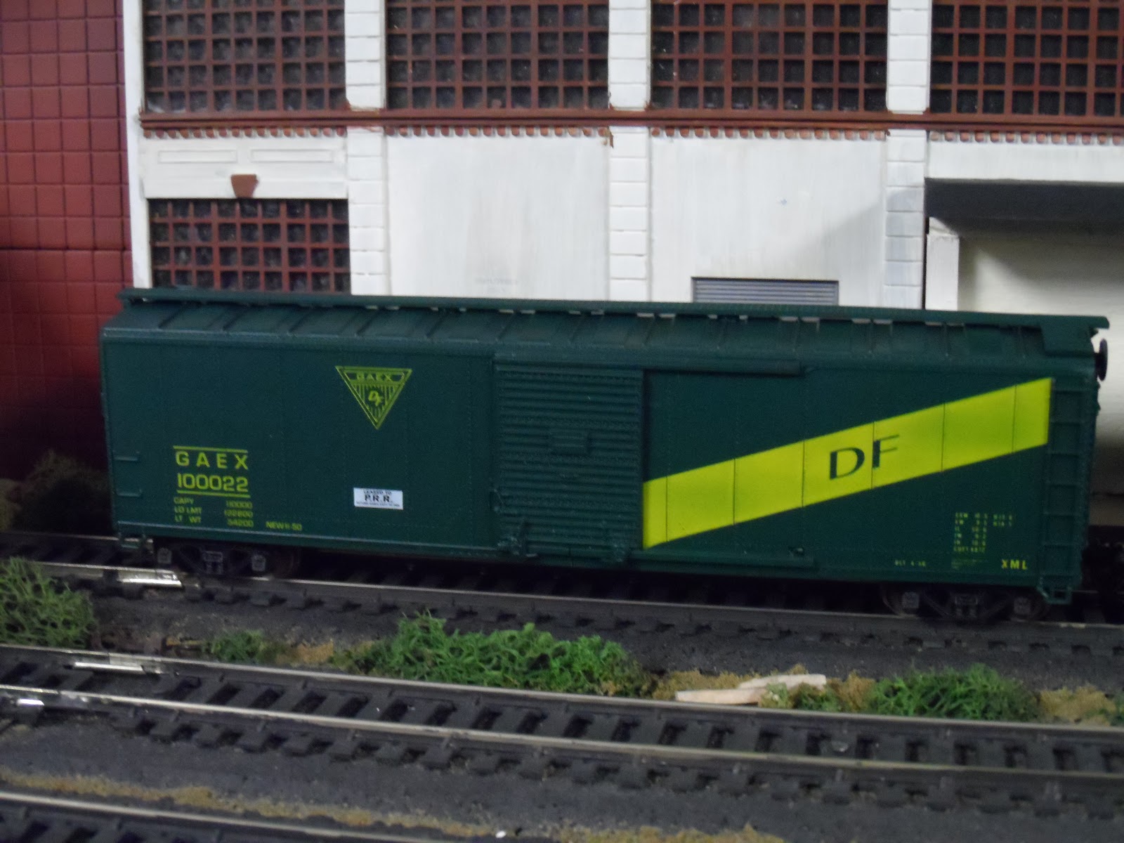 New York Central Train Layout: GAEX "Shippers Delight" Boxcars