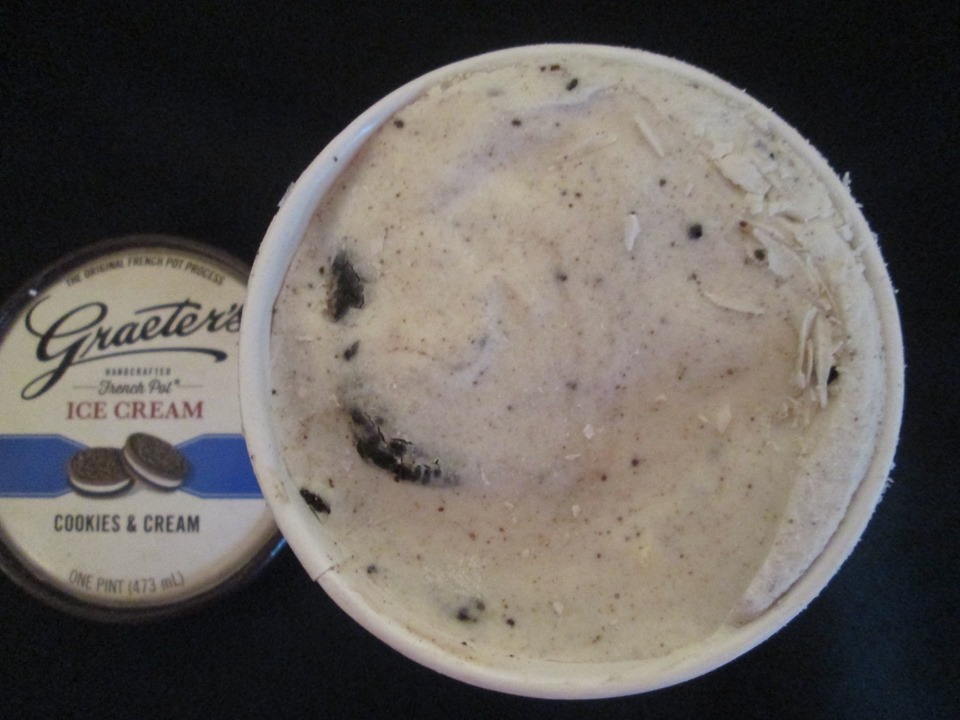 David's Ice Cream Reviews: Graeter's - Cookies & Cream