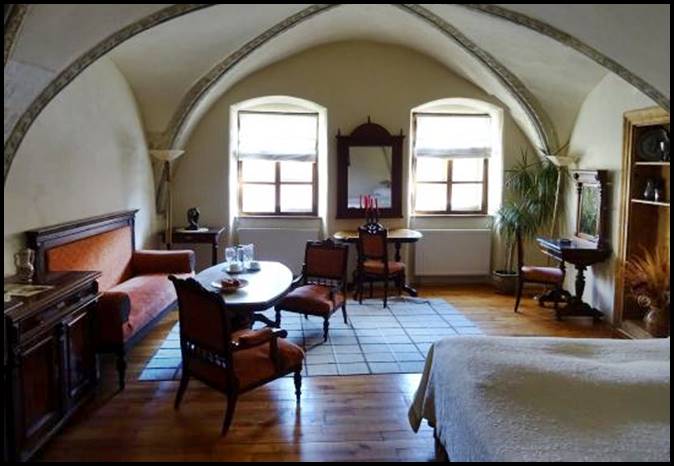 Impresii FRONIUS RESIDENCE din SIGHISOARA un hotel boutique invitatie ...