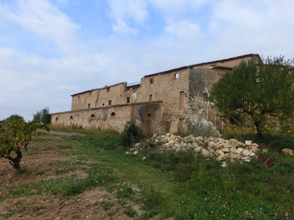 Caminos y Caminatas : - Ruta por el Ordal, Avenc d'Ordal, Castillo de ...