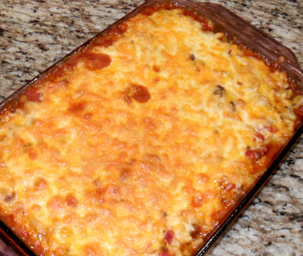 Aunt Peg's Recipe Box: Tempting Taco Pasta