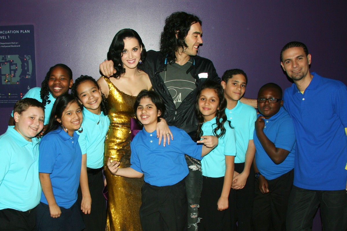 Ps22 Chorus Sings Fireworks Clipart