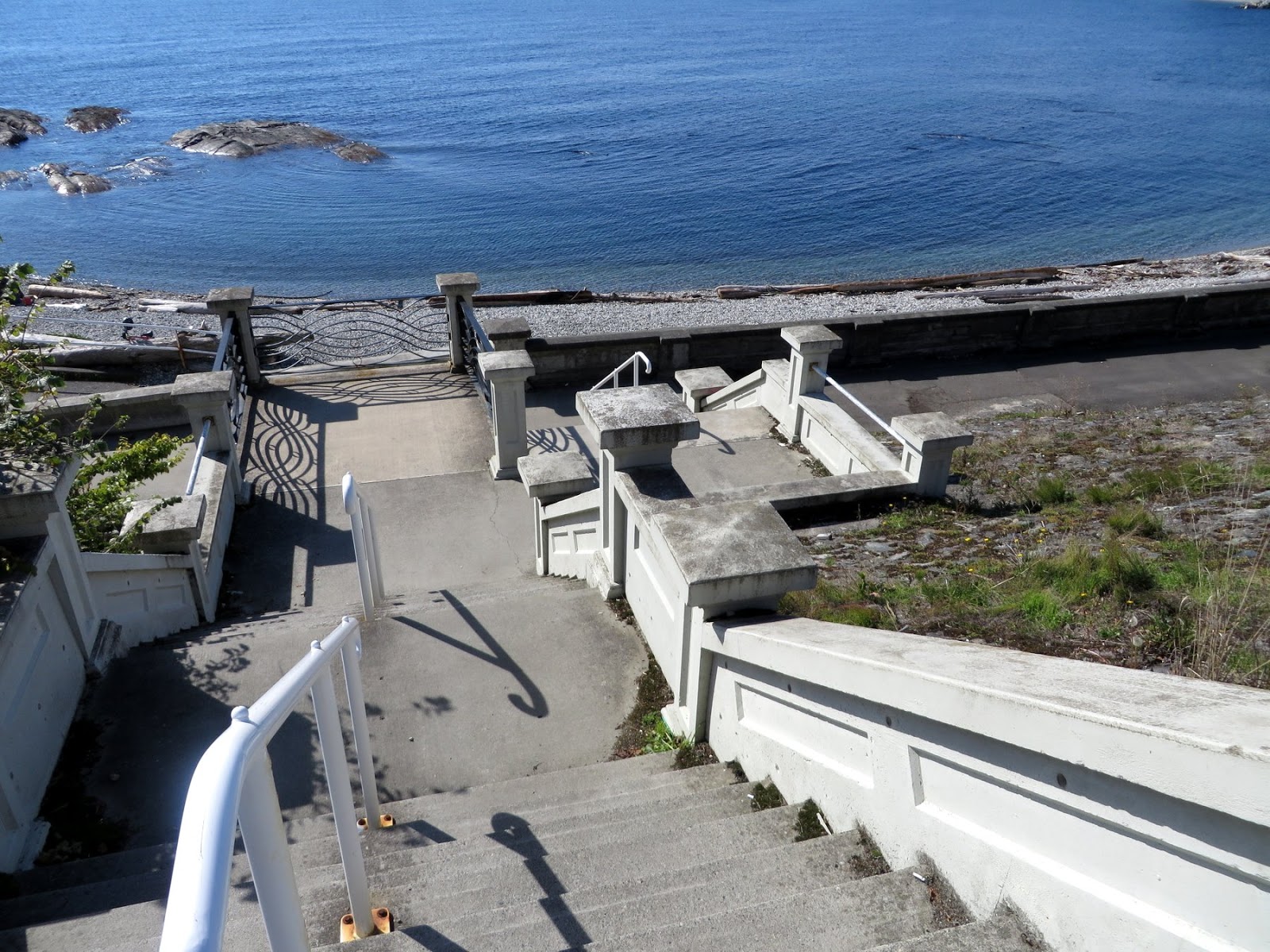 Gravel Beach: Ross Bay