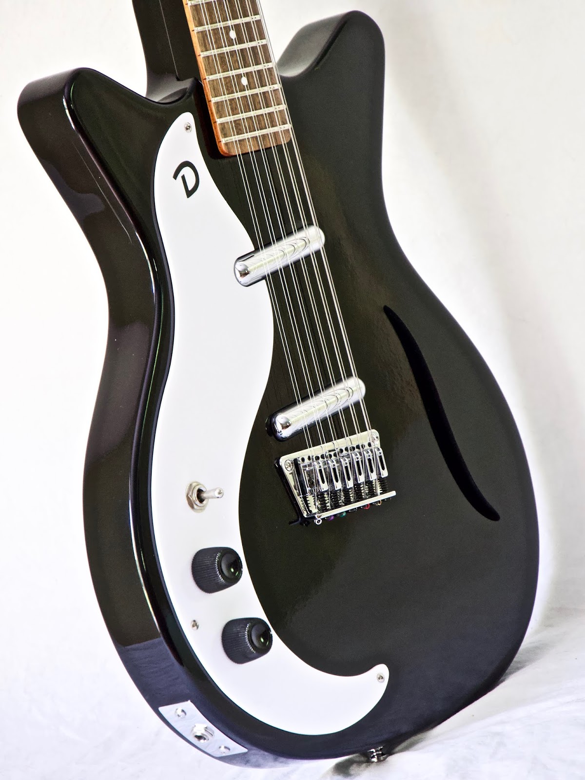 Jerry's Lefty Guitars newest guitar arrivals. Updated weekly ...