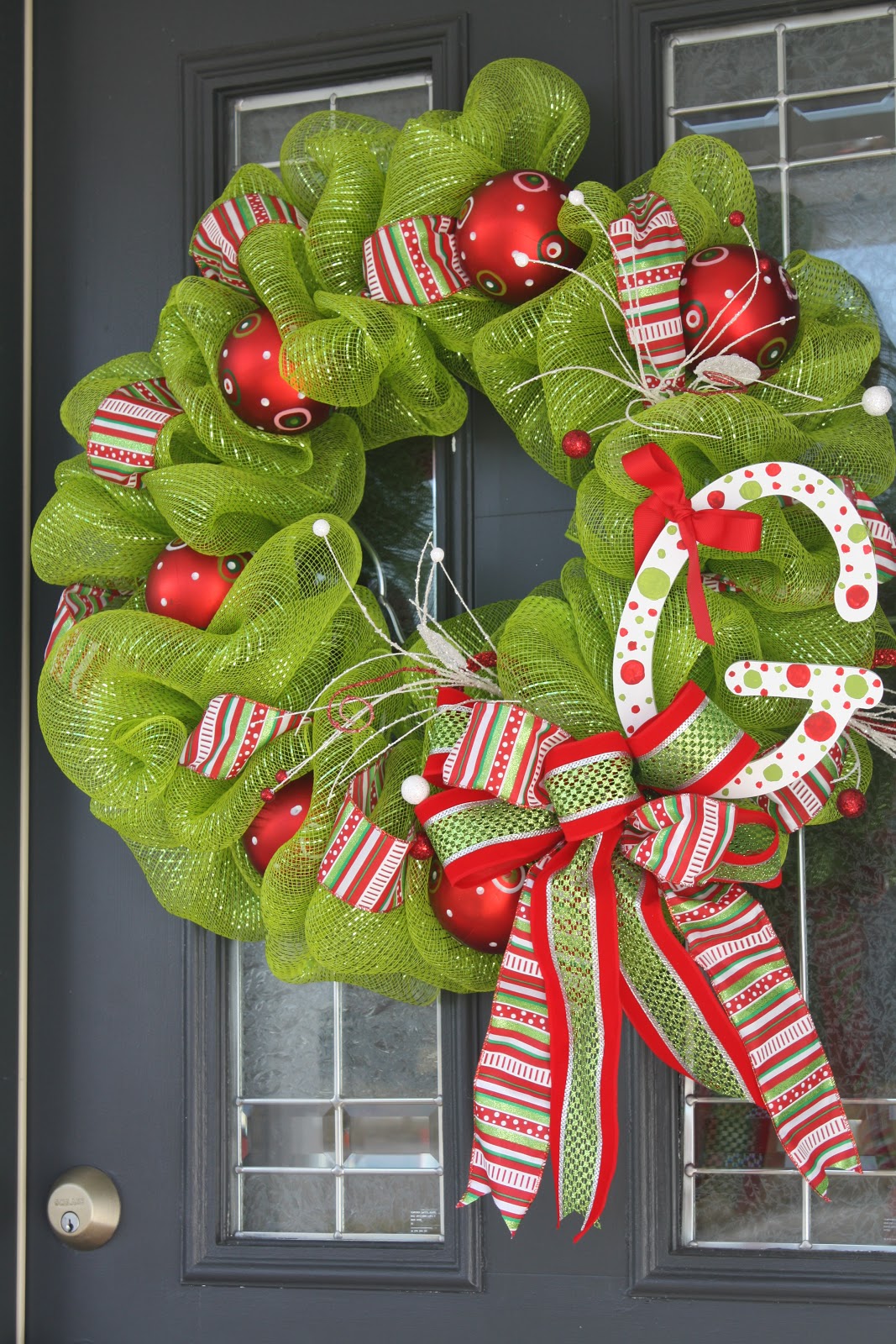 Alayna's Creations: Craft Day - Deco Mesh Wreaths