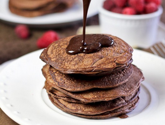 Resep dan Cara Membuat Pancake Coklat Sederhana Tanpa Mixer - SEDAPQU