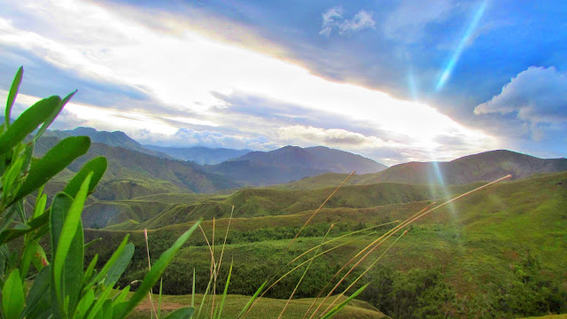 Mt. Maagnaw || PH 8th Highest Mountain