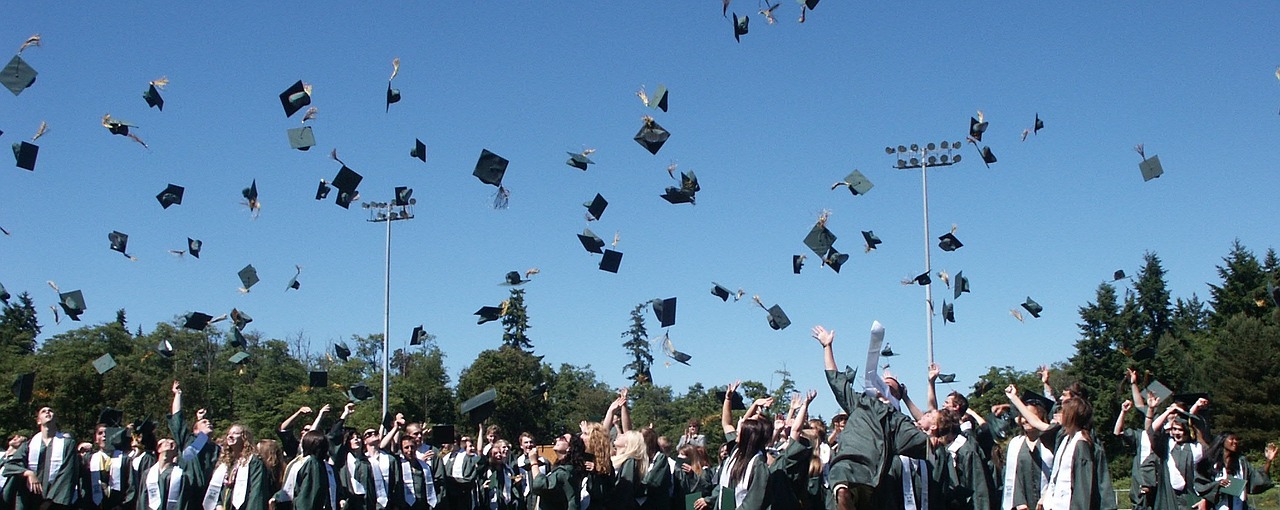 Deped Proposes Sablay Instead Of Toga In High School Elementary Graduation